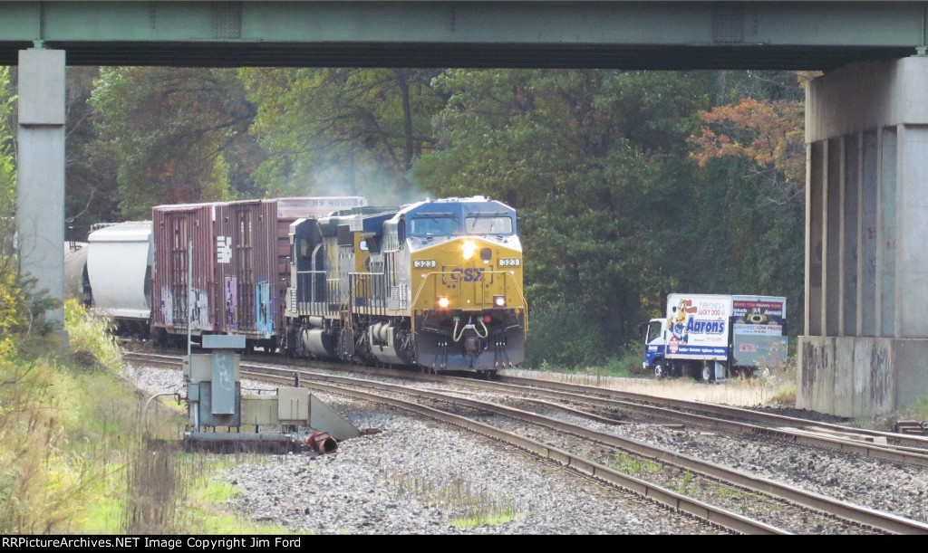 CSXT 323